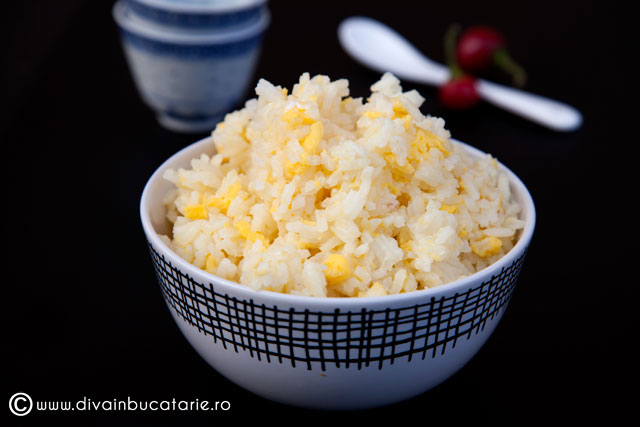 OREZ PRAJIT CU OU | Diva in bucatarie